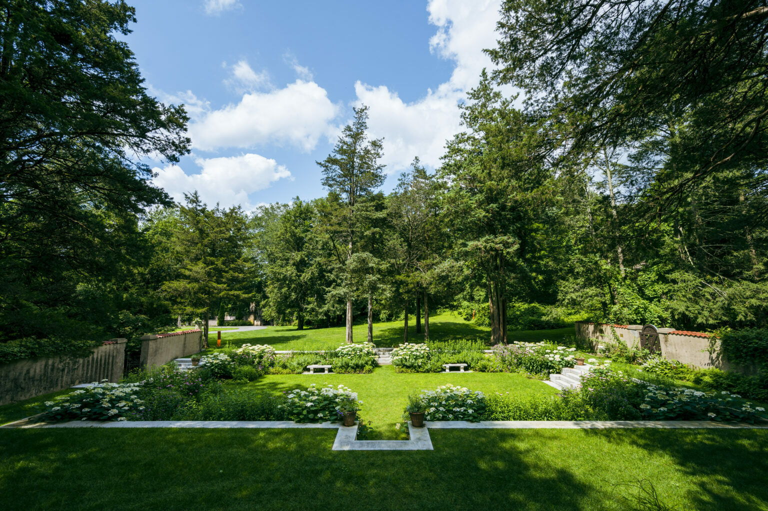 The Top Garden Wedding Venues in New York